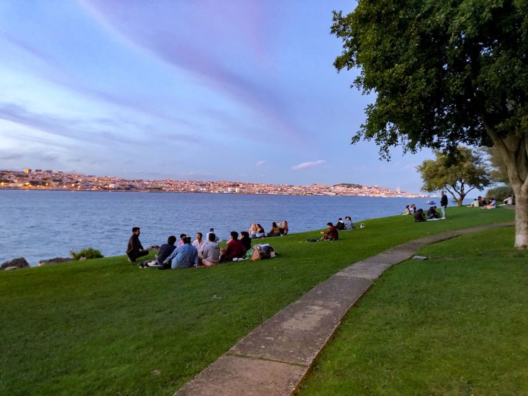 Lissabons andere Seite – Almada und Cacilhas